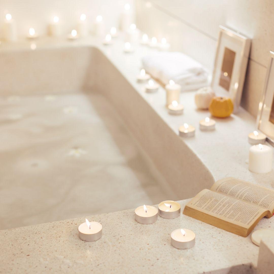 Ultimate Guide to Having an At-Home Spa Day With Clean Products